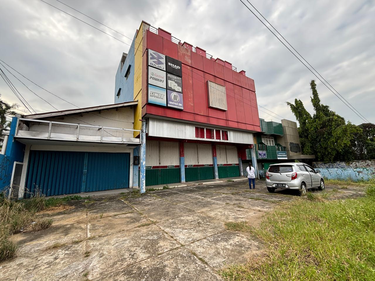 DIJUAL 3 RUKO PLONG BASUKI RAHMAT PALEMBANG